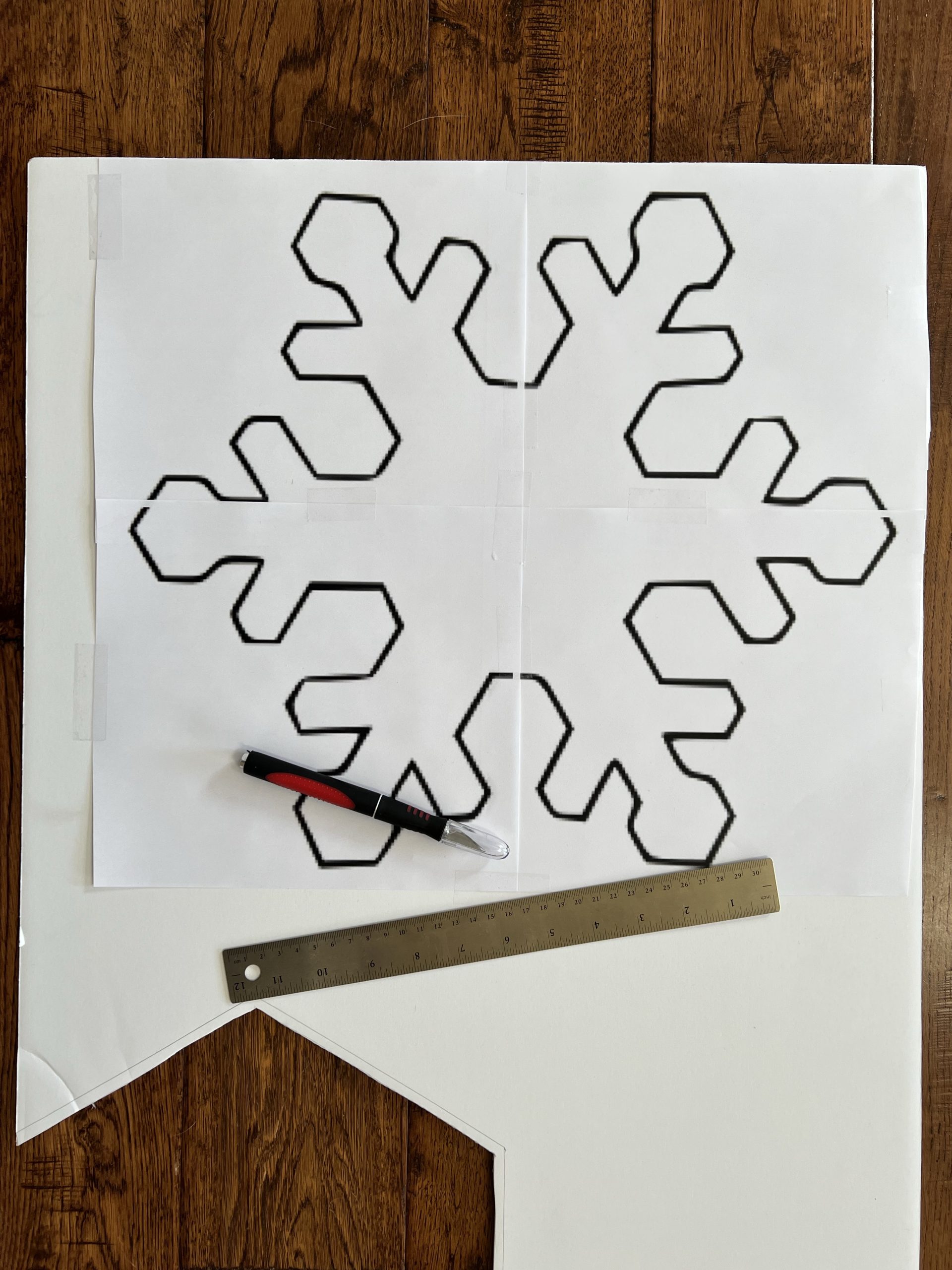 DIY Snowflake Sign - Katieish