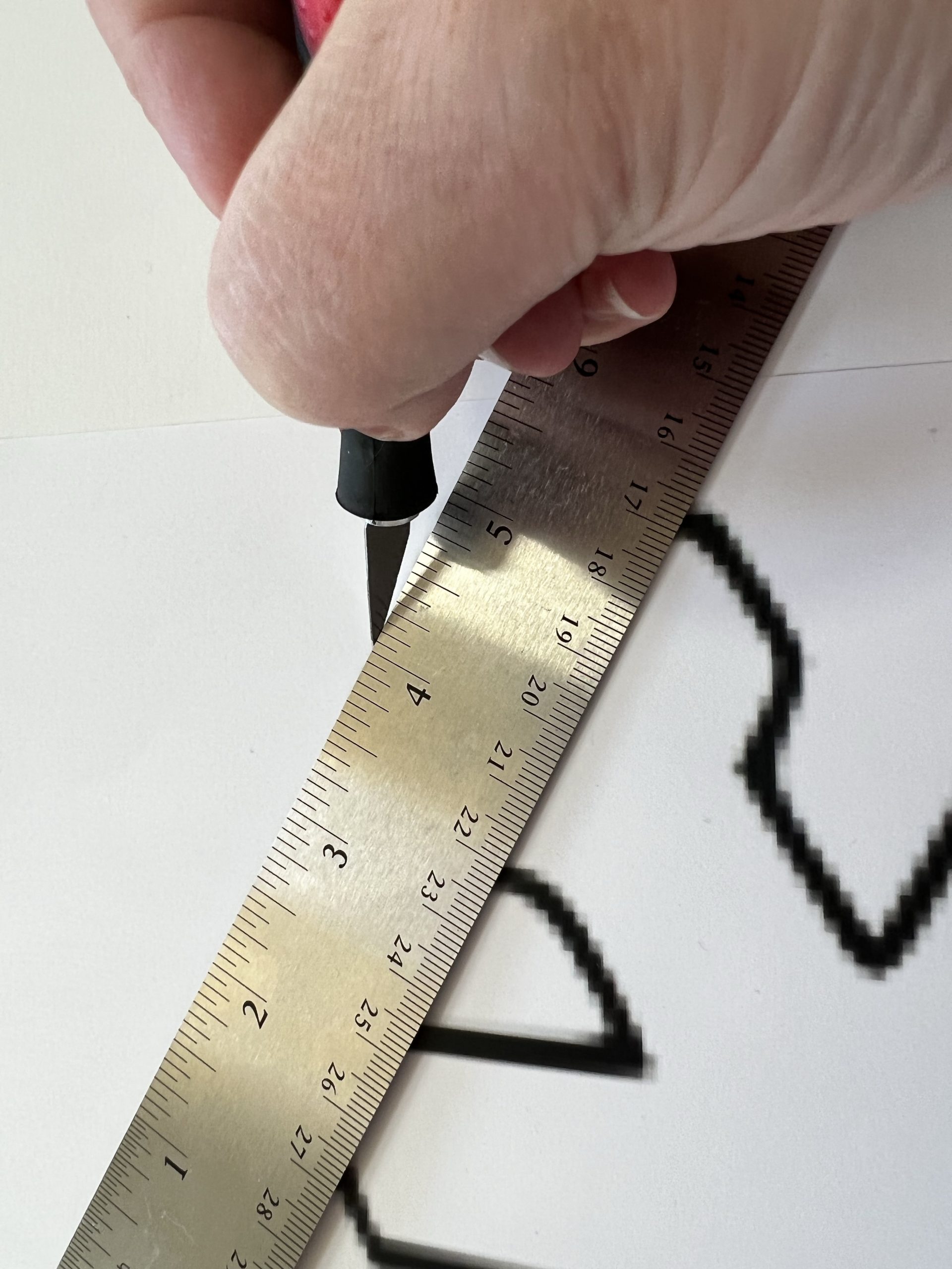 DIY Snowflake Sign - Katieish