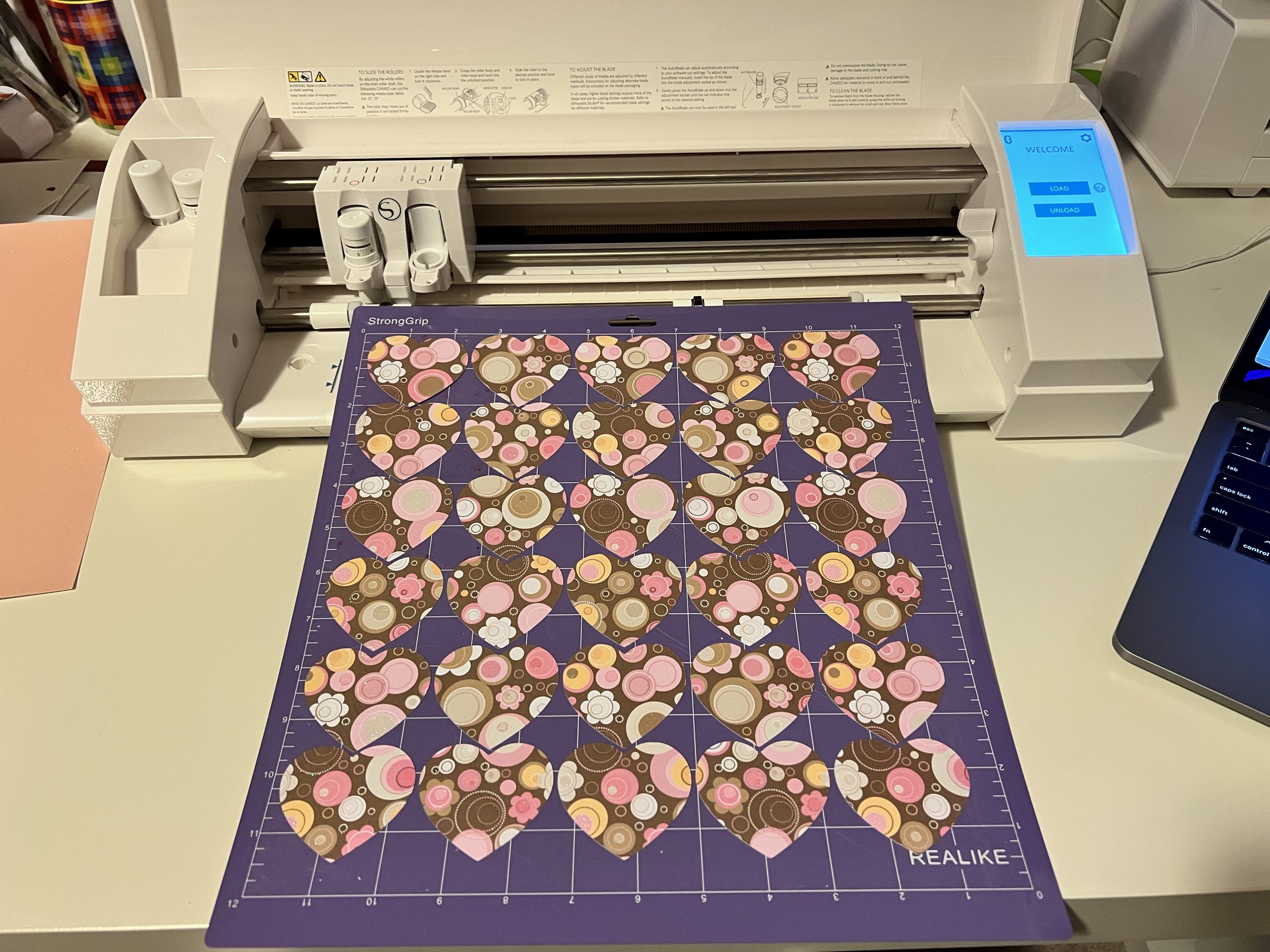 DIY Hanging Heart Strands - Katieish