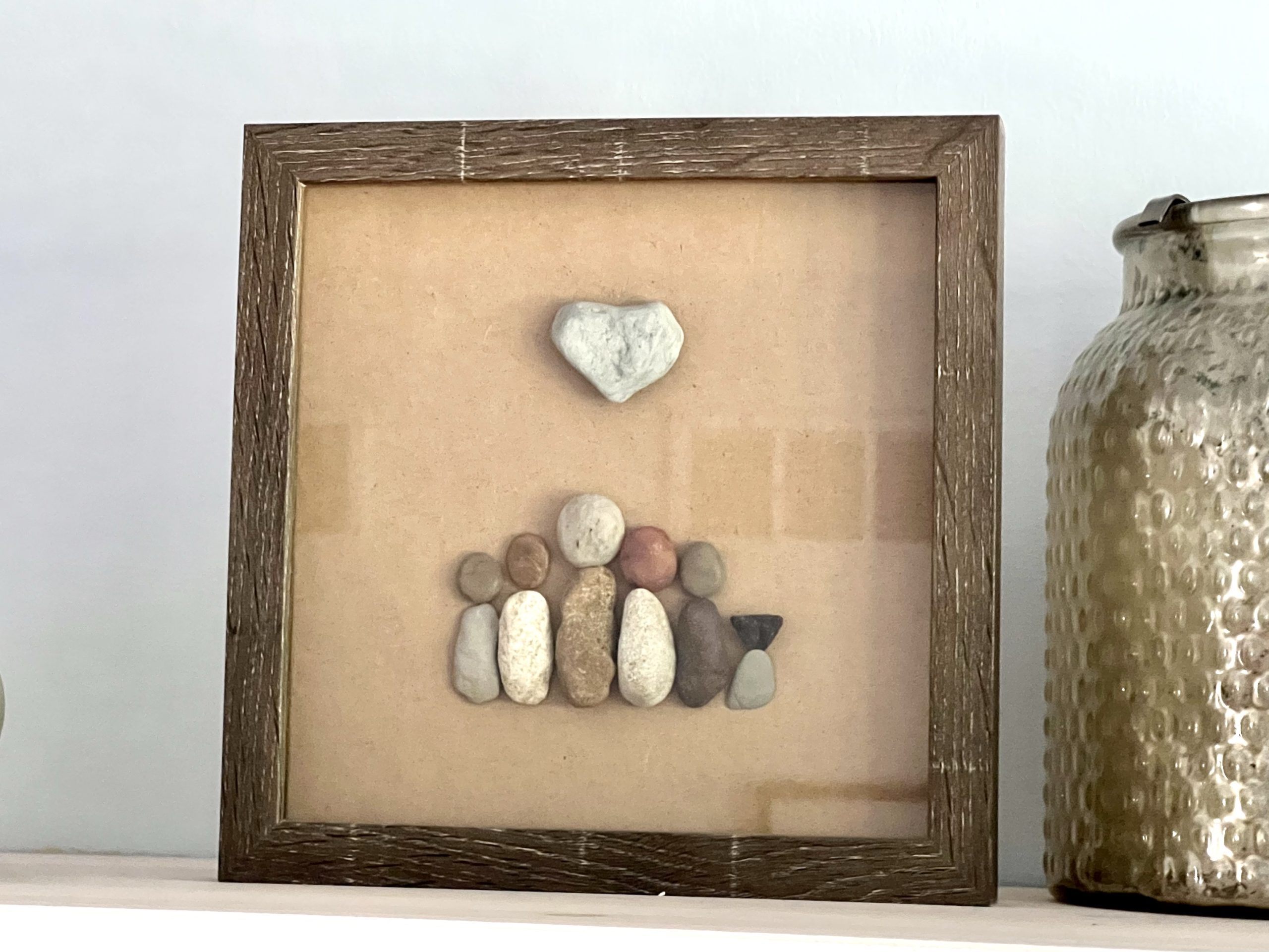 DIY Pebble Family Art - Katieish